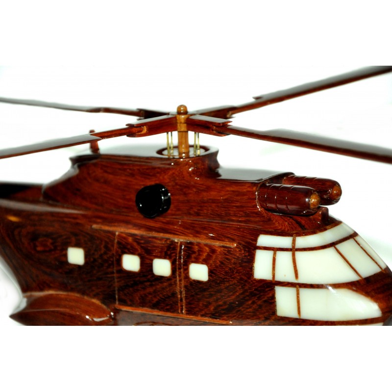 Puma AS-330 - maquette avion en bois précieux - DIRECT ATELIER