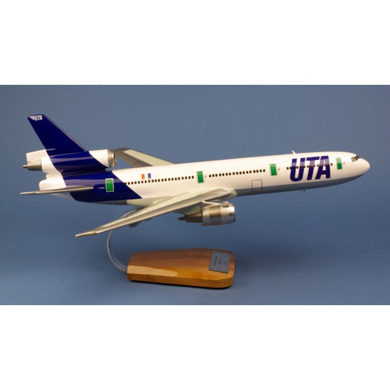 Douglas DC-10-30 - large size model, hand painted decoration - AERO-PASSION