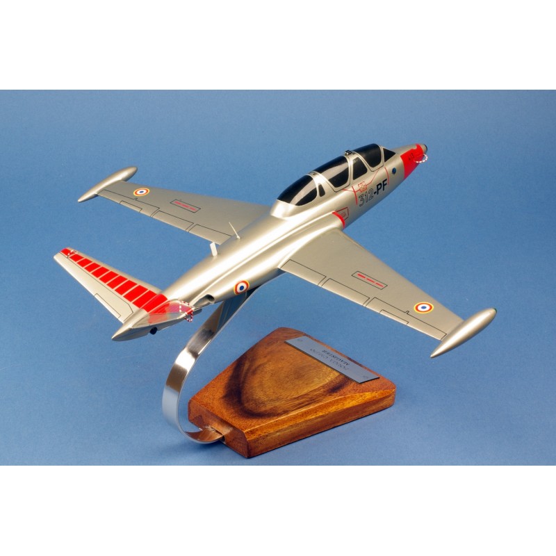 Fouga Magister CM.170 - maquette modèle réduit de grande taille ...