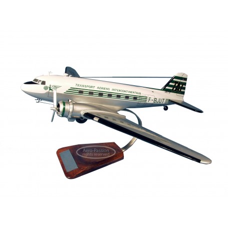 Douglas DC-3 - large size model, hand painted decoration - AERO-PASSION