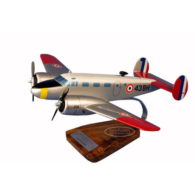 Beech 18 Expeditor - large size model, hand painted decoration - AERO ...